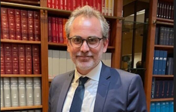 Peimane Ghaleh-Marzban devient le nouveau président du tribunal ...